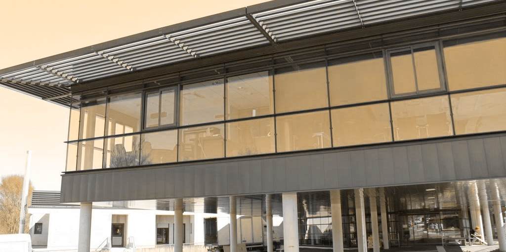 Murs rideaux & façades vitrées modernes : faites appel à Berton Aluminium